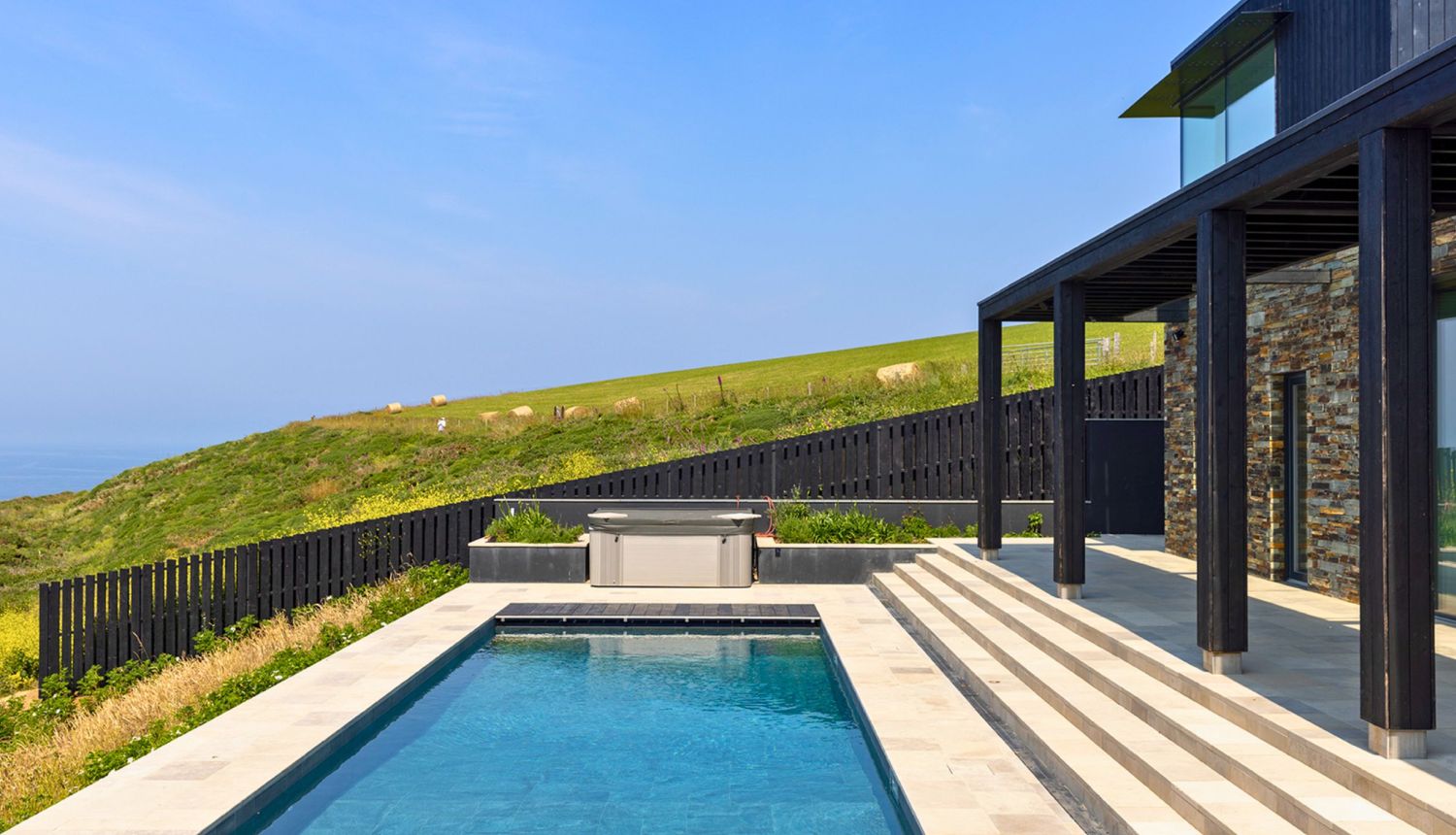 Red Cove, Mawgan Porth, Cornwall | Perfect Stays