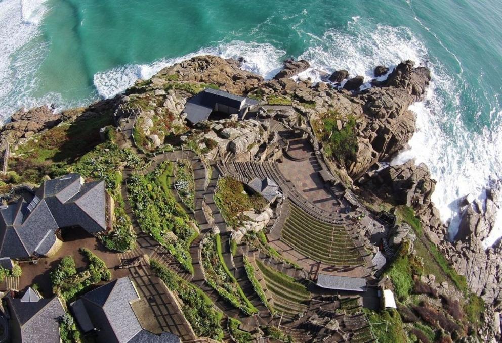 Historical landmarks to visit in Devon and Cornwall