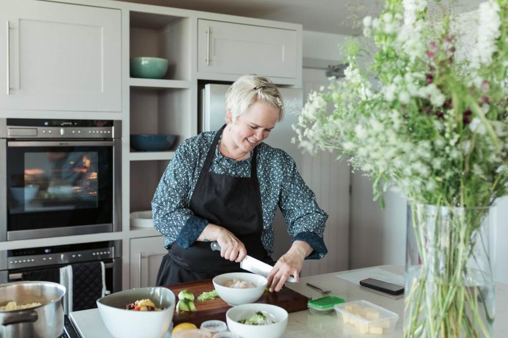 Eating in: the essential guide to in-house dining - Perfect Stays