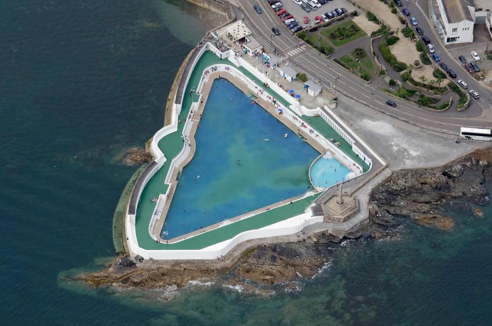 Our beginner's guide to wild swimming in Cornwall