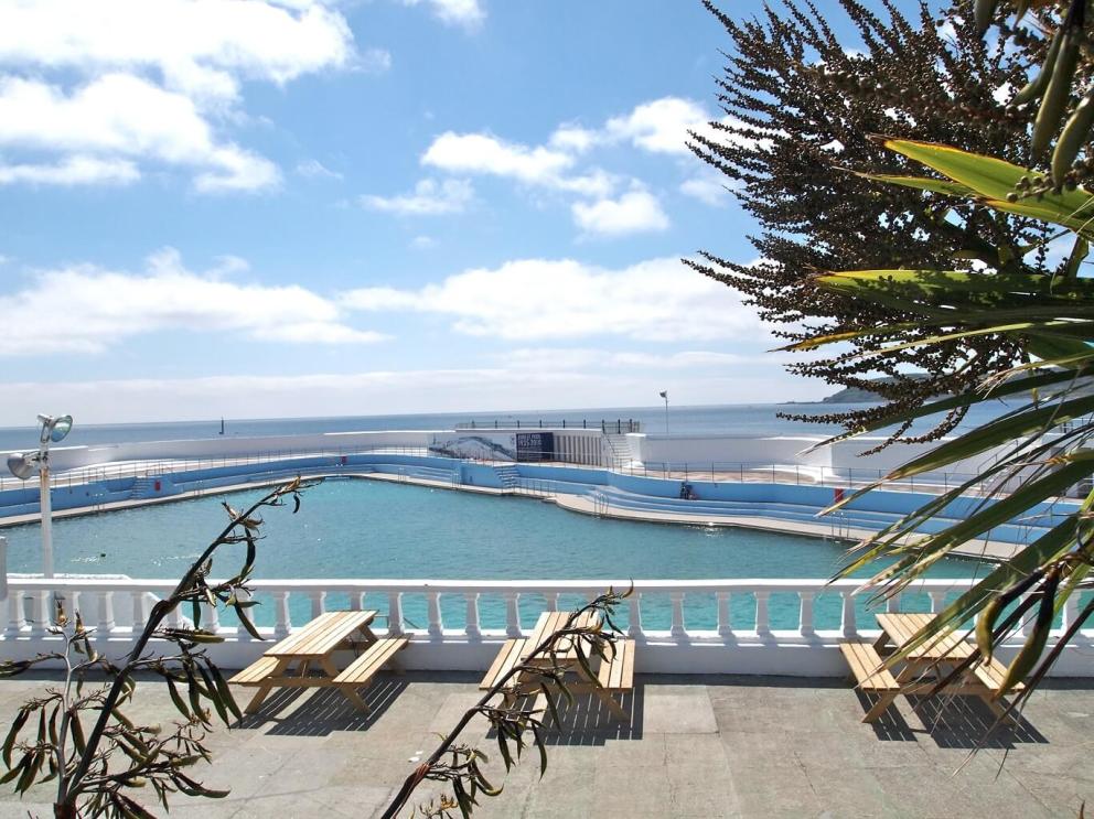 Our beginner's guide to wild swimming in Cornwall