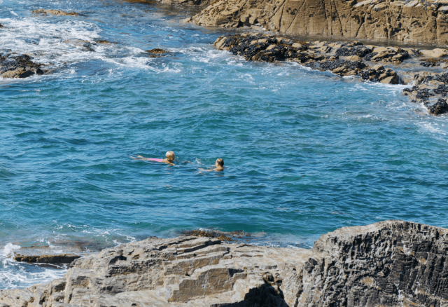 Cornwall's best tidal pools: 12 seaside swimming spots | Perfect Stays