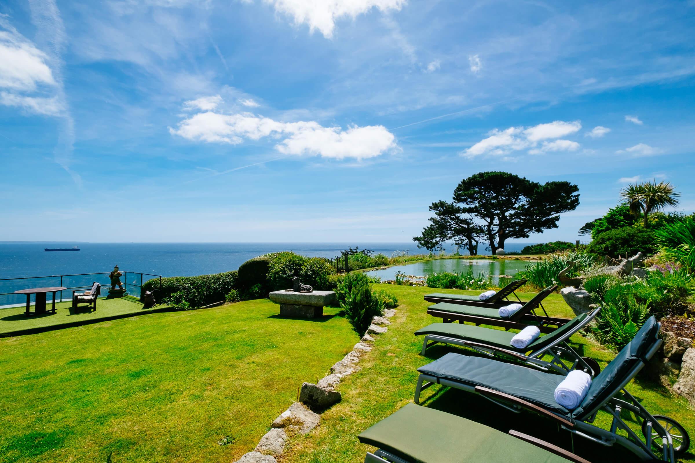 Six luxury holiday homes with beautiful gardens