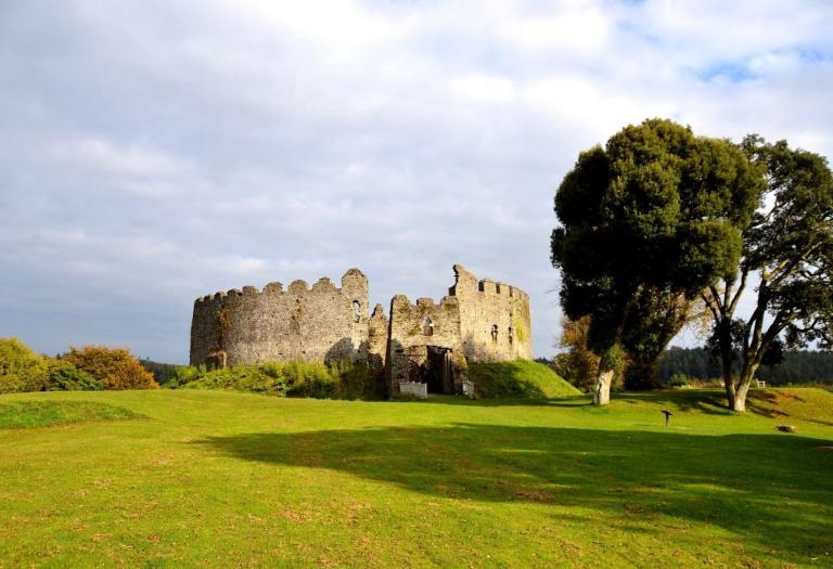 Historical landmarks to visit in Devon and Cornwall