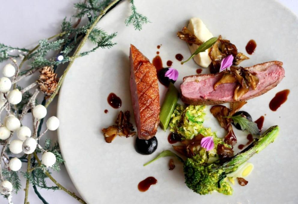 Best places for Christmas Day lunch in Cornwall | Perfect Stays