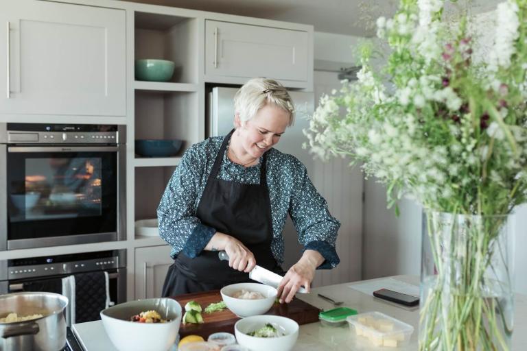 Eating in: the essential guide to in-house dining - Perfect Stays