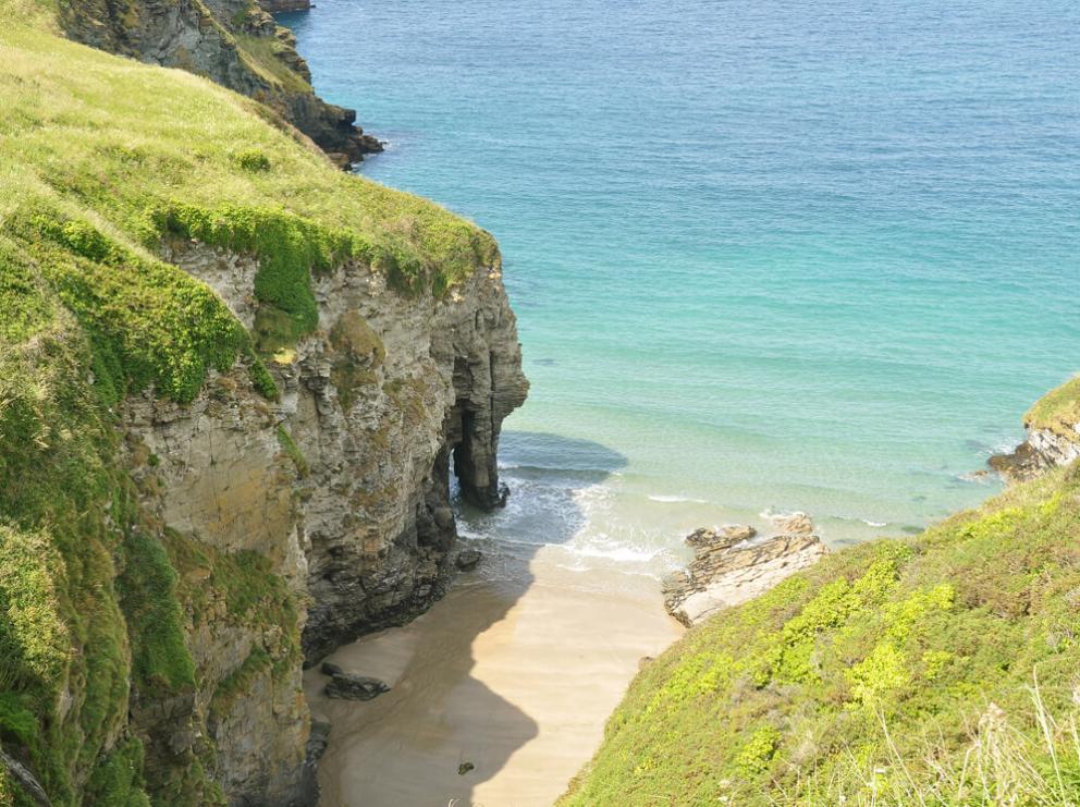 Hidden beaches & secret coves in Cornwall & Devon | Perfect Stays