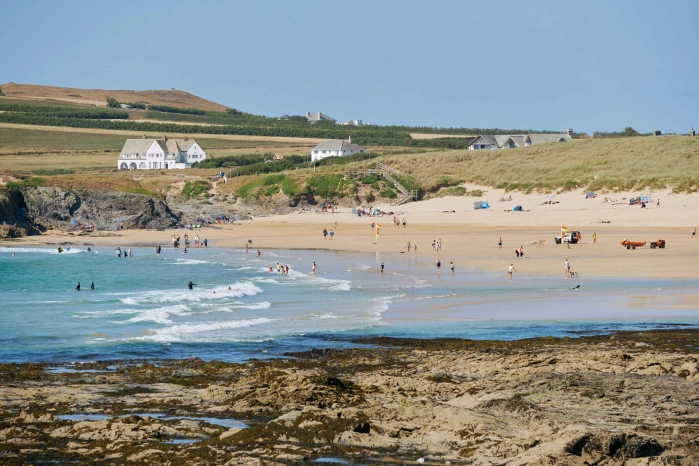 constantine bay